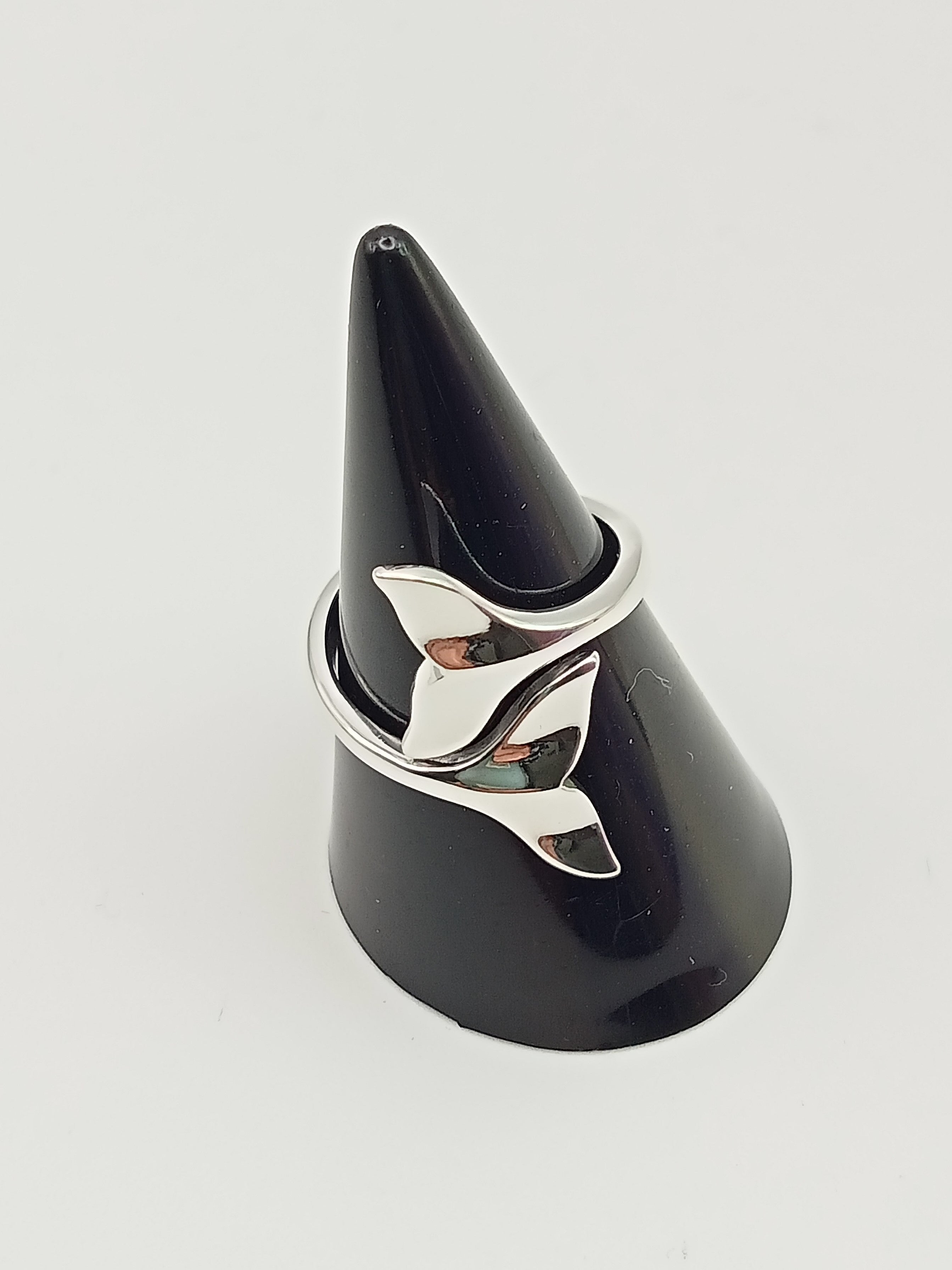 Whale Tail Ring – Paragon Designs Covent Garden